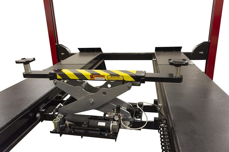 Challenger Lifts (USA) 4015XFX 15K Capacity Closed Front 4 Post Lift